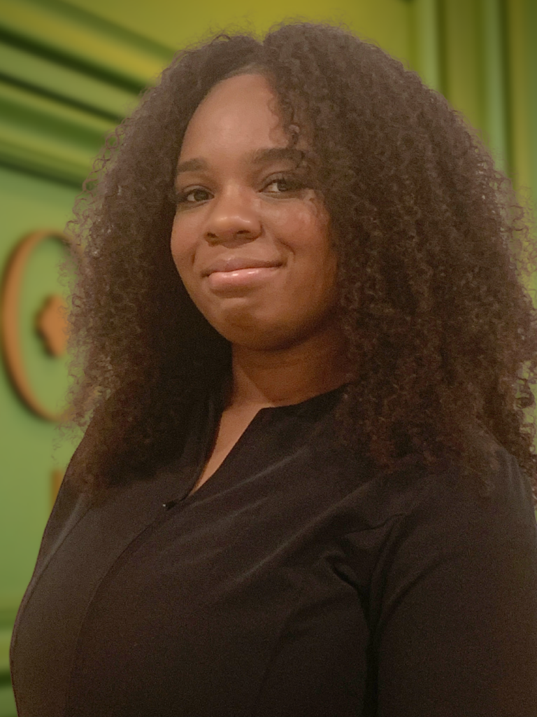 Artists | CLOVR Apple Valley | Massage Therapists | Minnesota